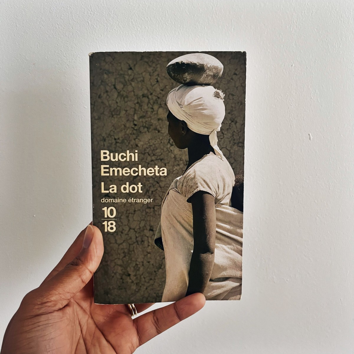 La dot – Buchi Emecheta – Journal d'une Book Addict